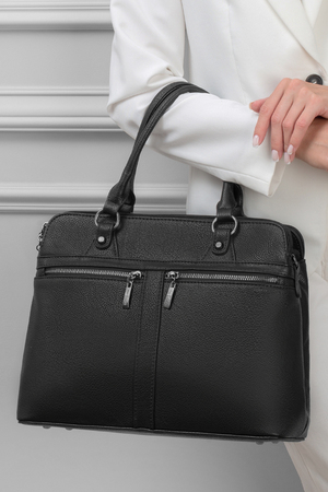 Сумки женские из искусственной кожи в Новосибирске