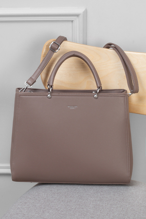 Сумки женские из искусственной кожи в Новосибирске